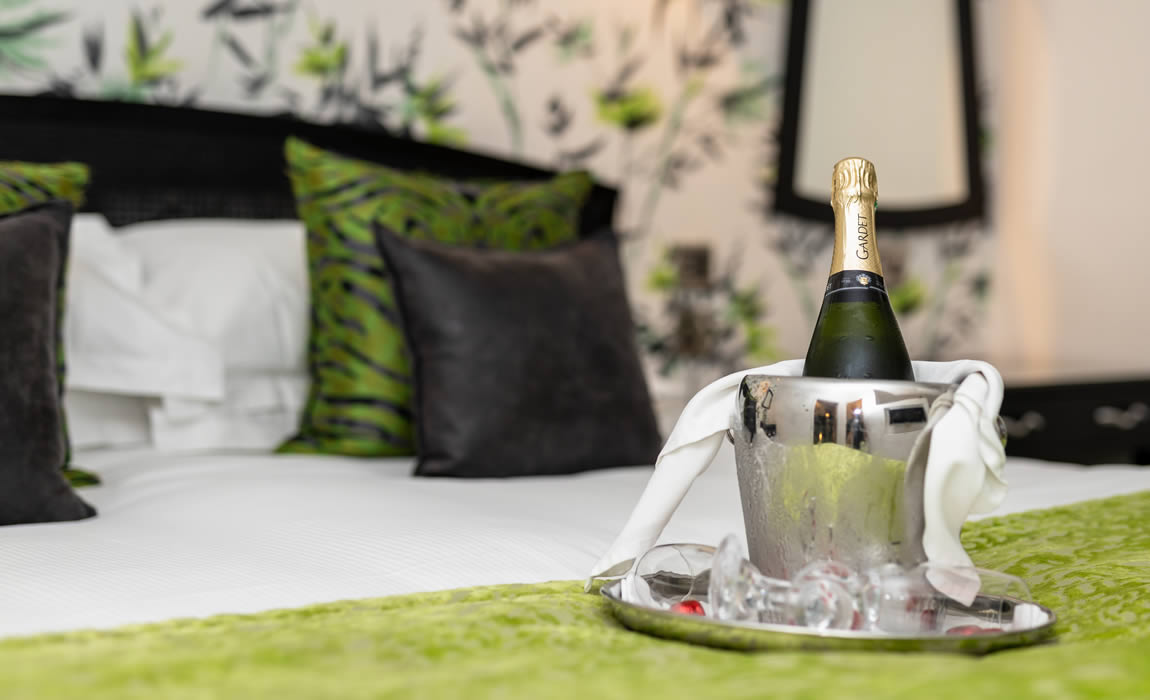 Luxury Breaks and Celebration Packages at Applegarth Villa Hotel in ...